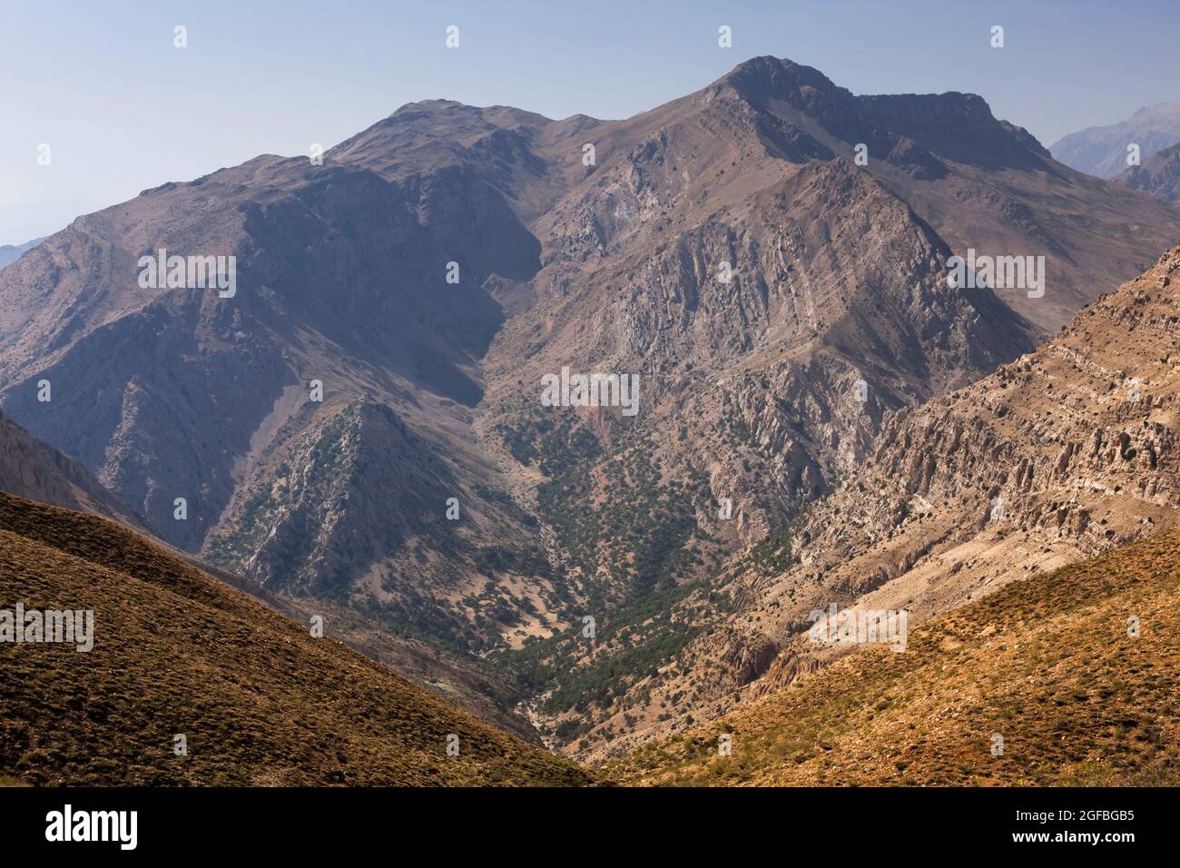 Trekking on Zagros mountains, around presumed battle field of "Persian ...