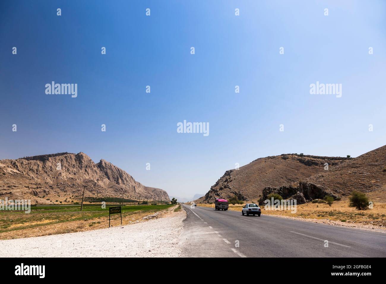 Iranian roads hi-res stock photography and images - Alamy