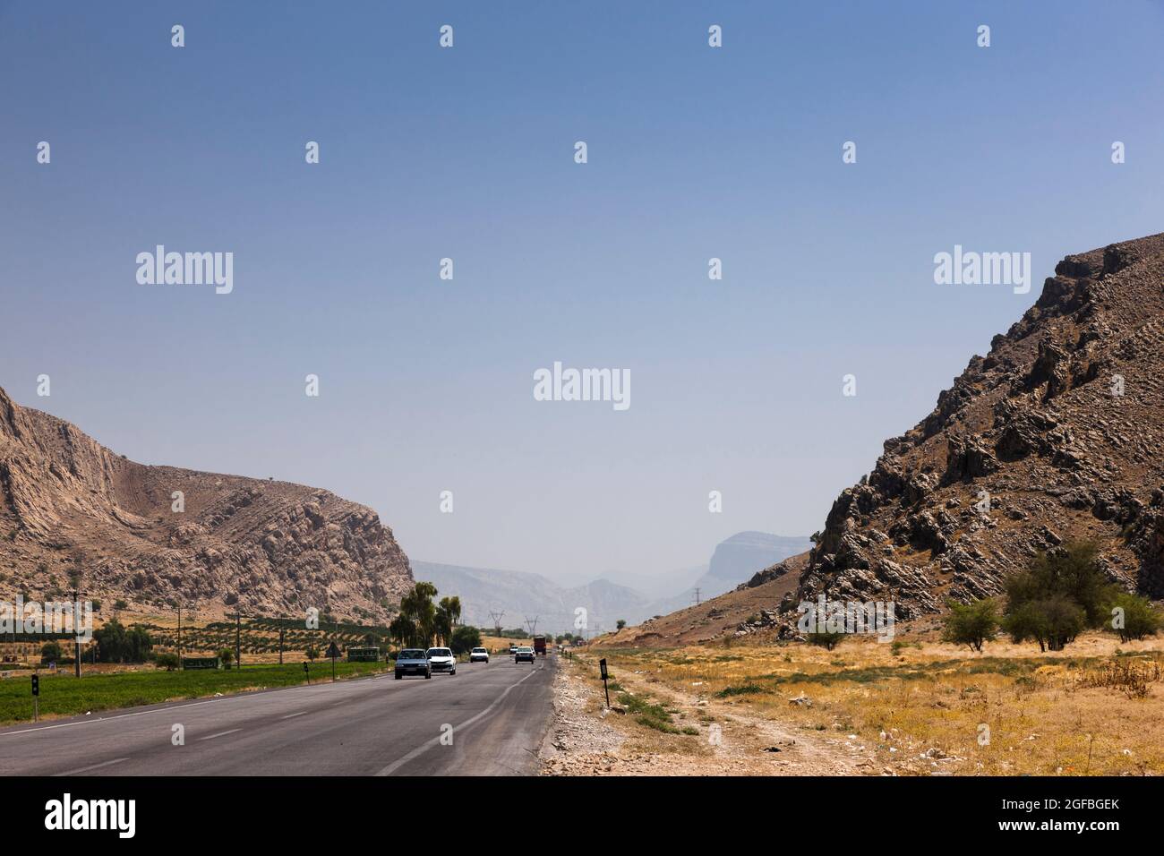 Iranian roads hi-res stock photography and images - Alamy