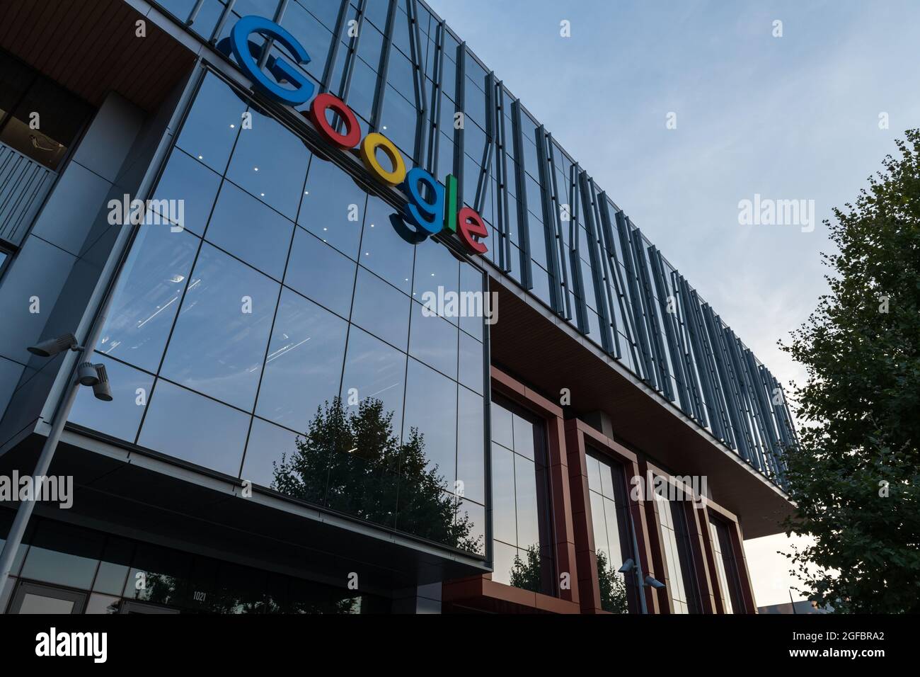 Seattle, USA. 24 Aug, 2021. The Google technology Headquarters in South ...