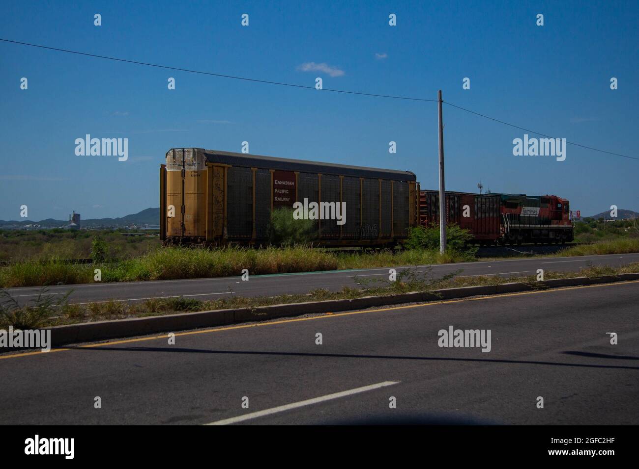 Ferromex train in its passage through Hermosillo, Sonora Mexico. (Photo ...