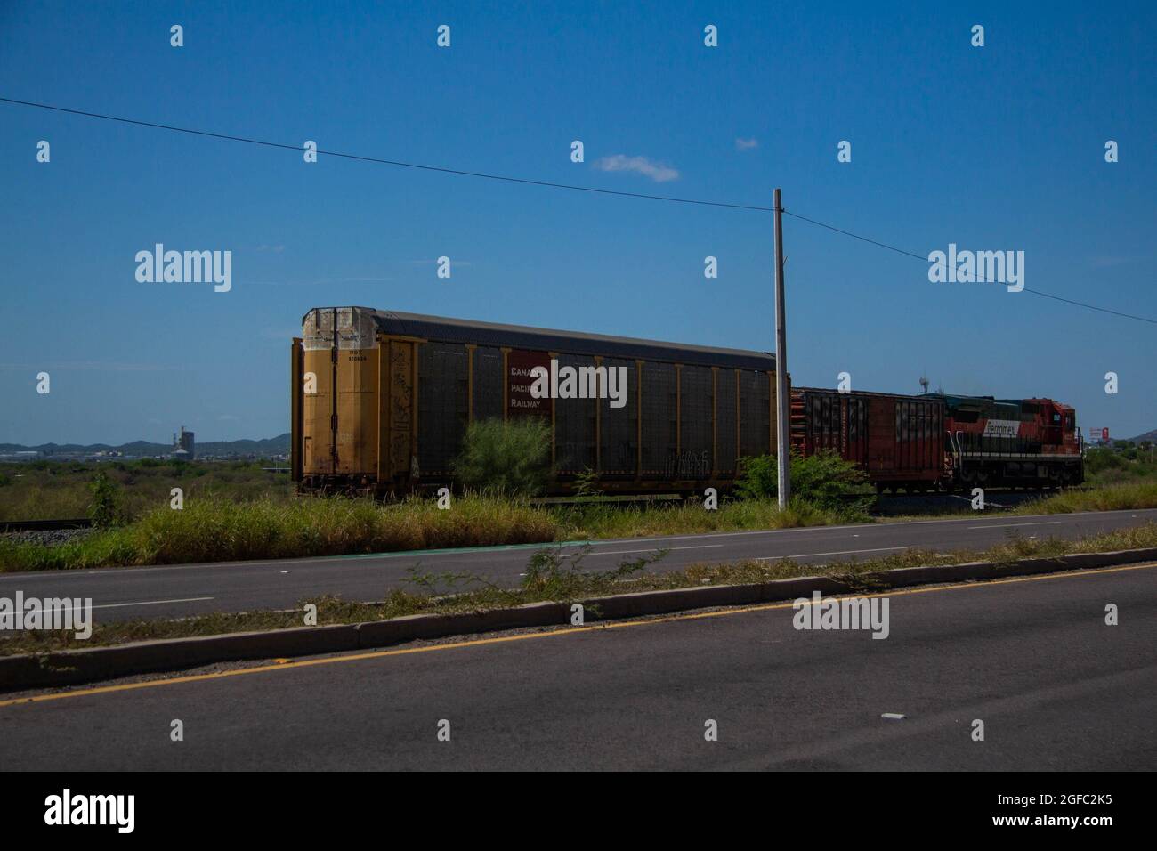 Ferromex train in its passage through Hermosillo, Sonora Mexico. (Photo ...