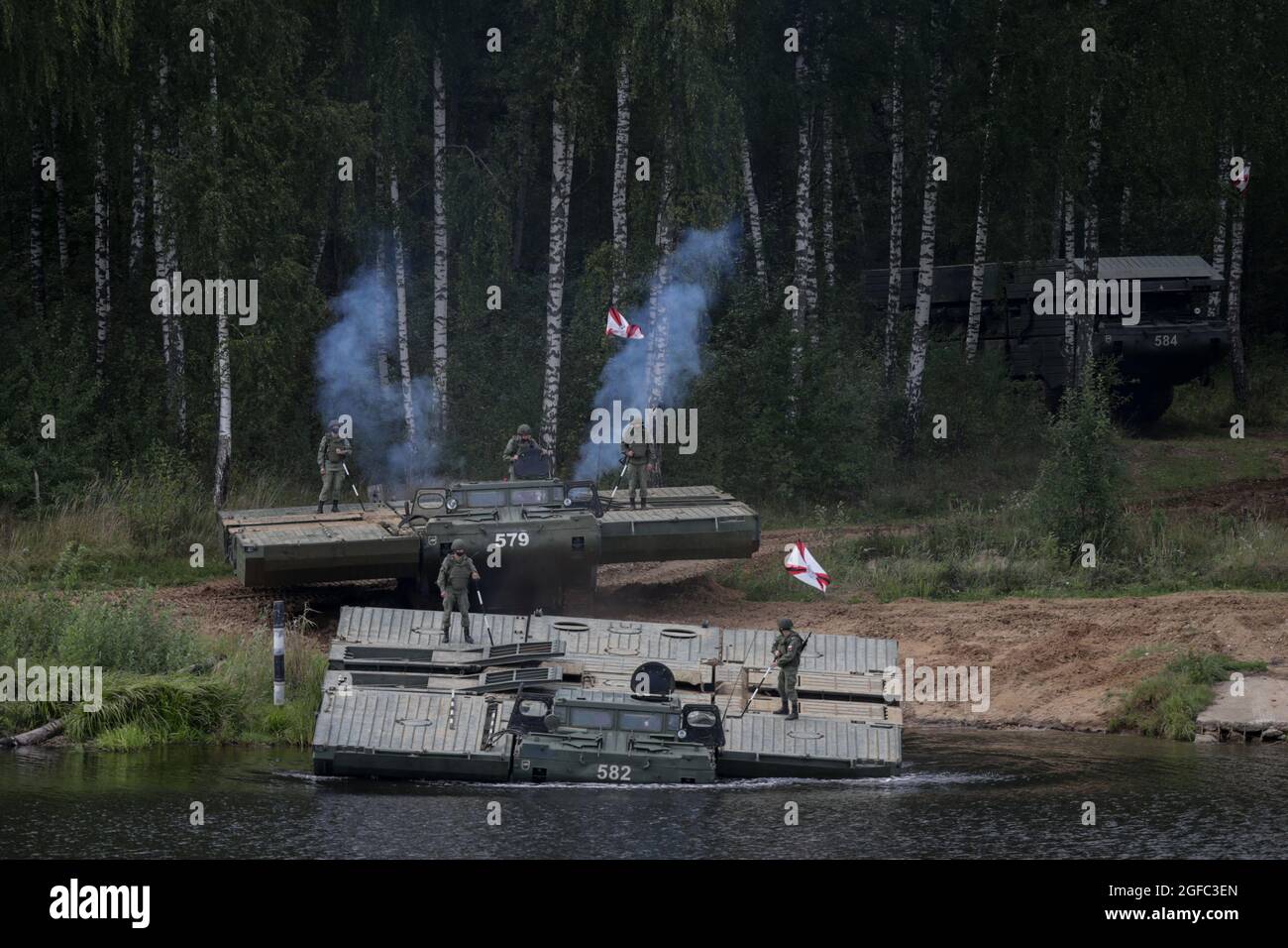 MOSCOW REGION, RUSSIA - 2021/08/24: Russian Army engineers set the ...