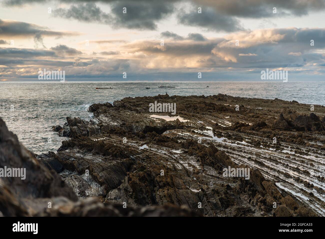 Flysch in basque country coast Stock Photo - Alamy
