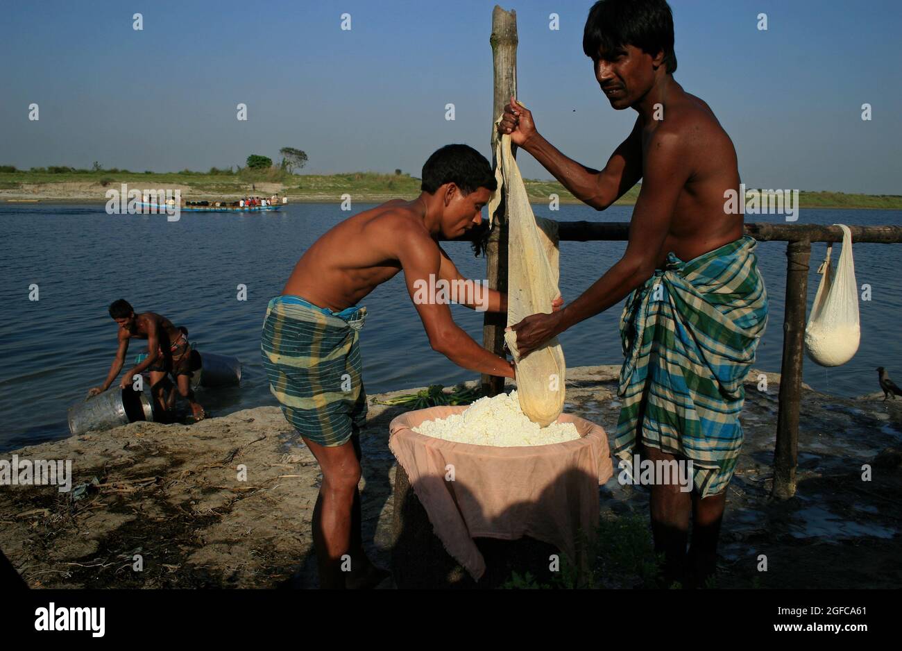 Lovers of sweet be careful! All the raw materials of preparing sweet ...