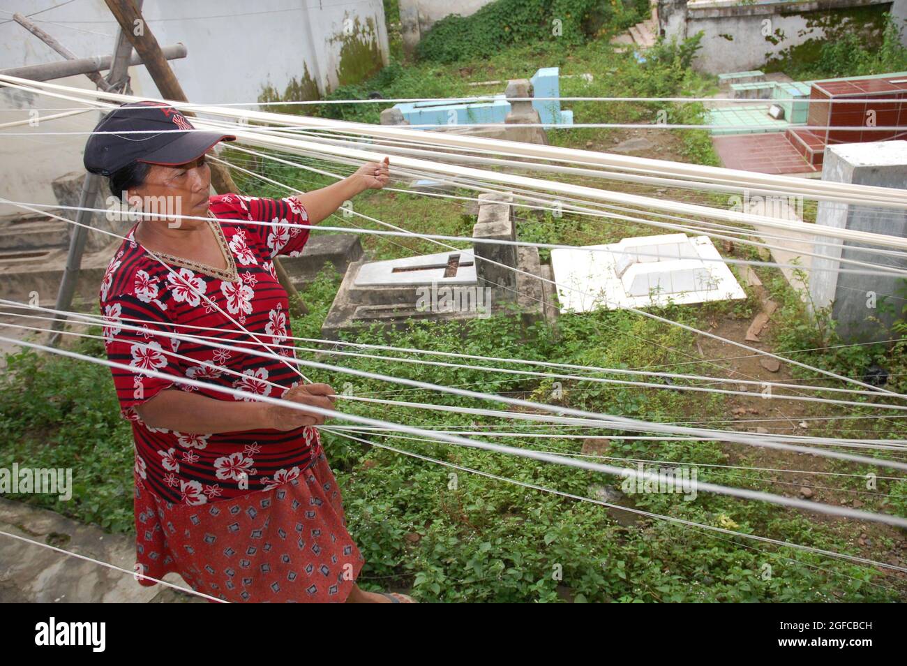 Cotton spinners hi-res stock photography and images - Alamy