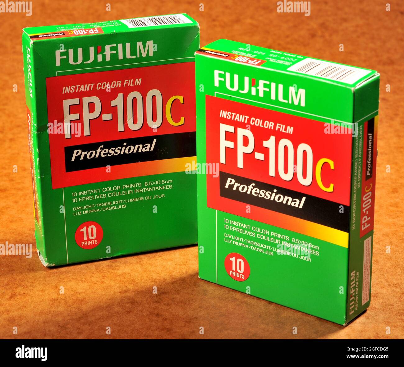 Film like color hi-res stock photography and images - Alamy