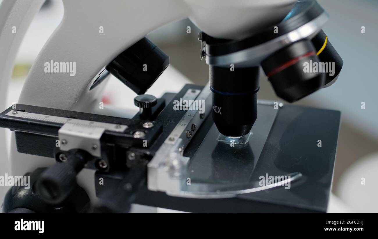 Mangifying glass hi-res stock photography and images - Alamy