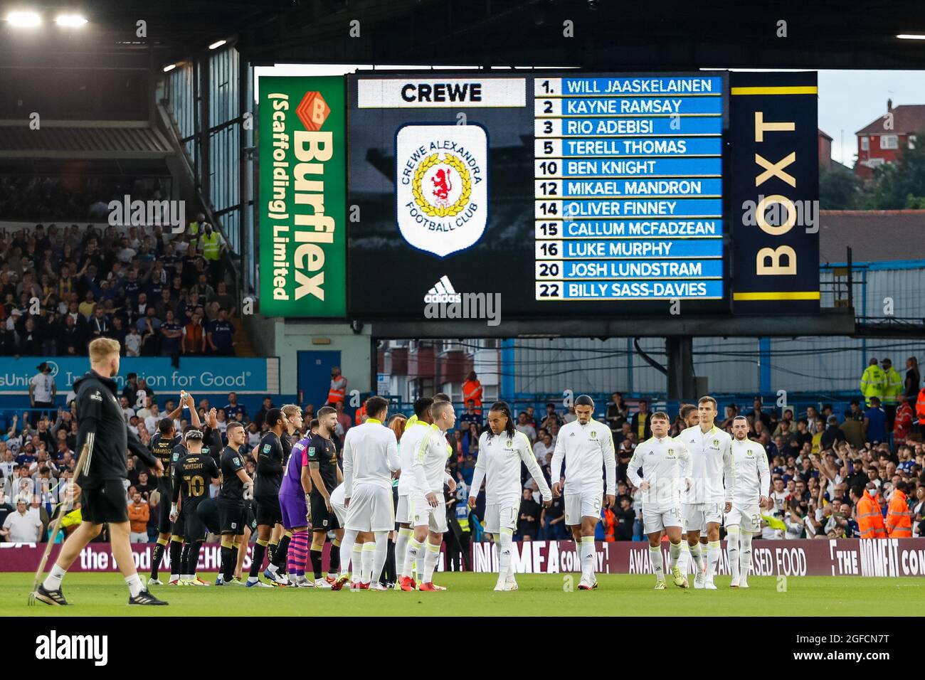 Teams enter field hi-res stock photography and images - Alamy
