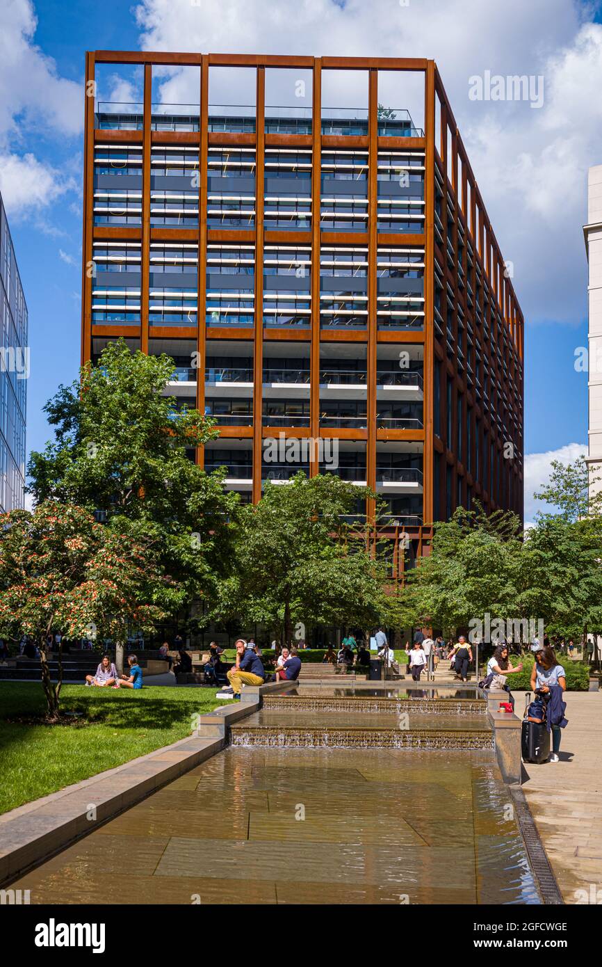 4 Pancras Square London - Office block on the Pancras Square ...