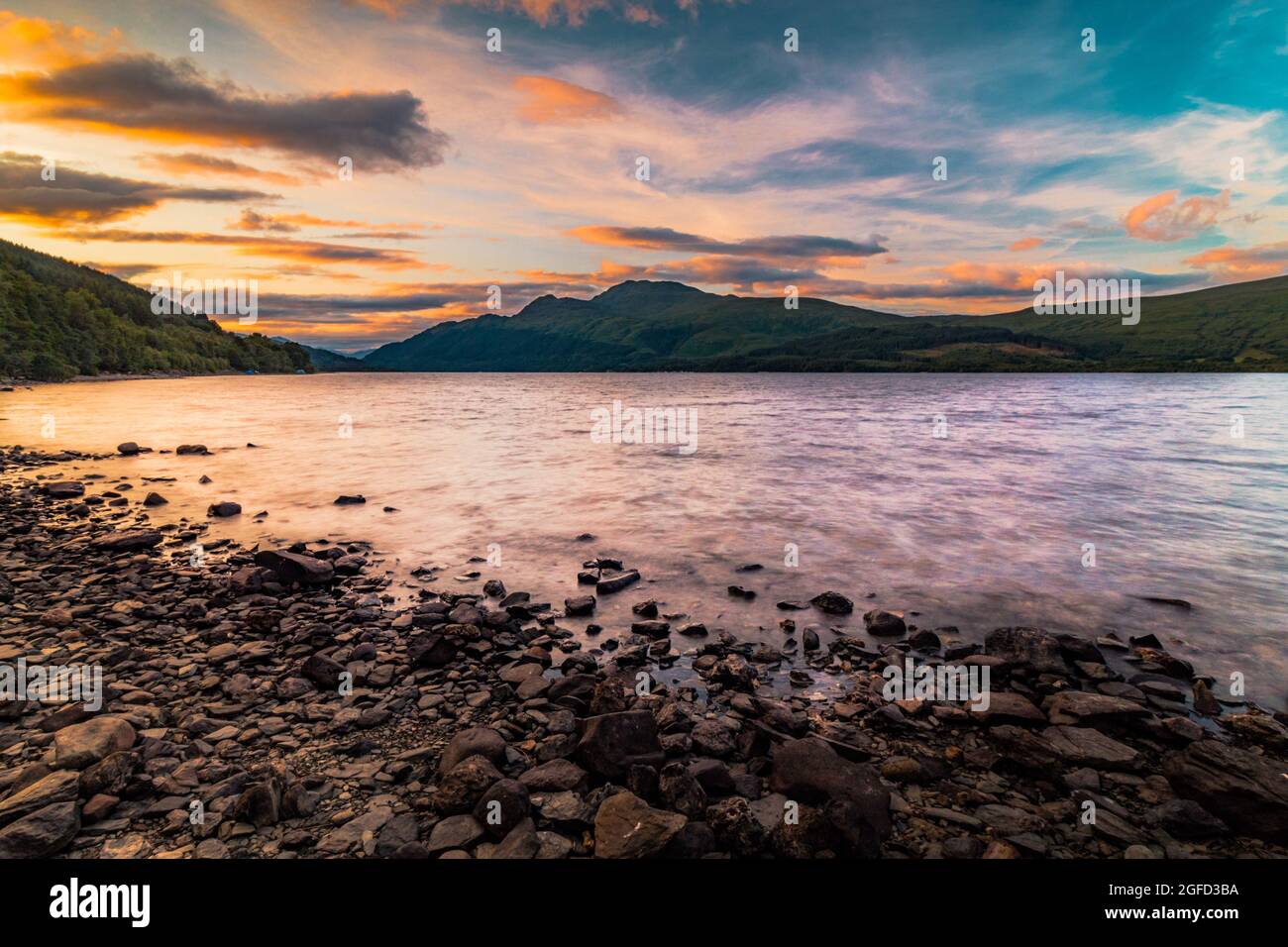Loch lomond night hi-res stock photography and images - Alamy