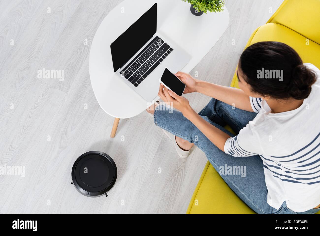 Overhead robot hi-res stock photography and images - Alamy