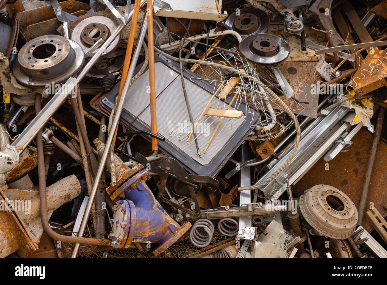 Scrap metal in railway cars.. Scrap yard, metal rubbish stock Stock ...