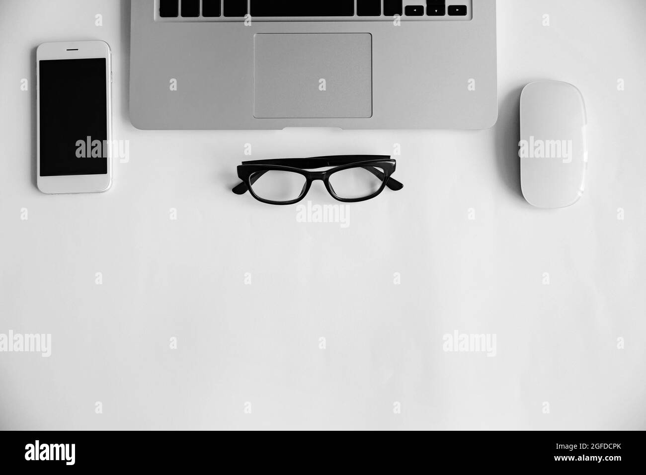 Office table, flat lay Stock Photo - Alamy