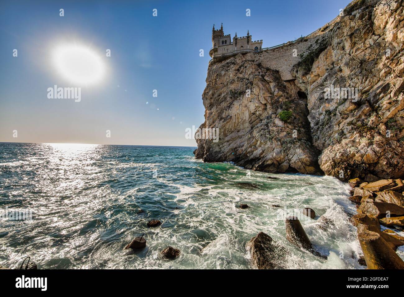 Lastochkino gnezdo hi-res stock photography and images - Alamy