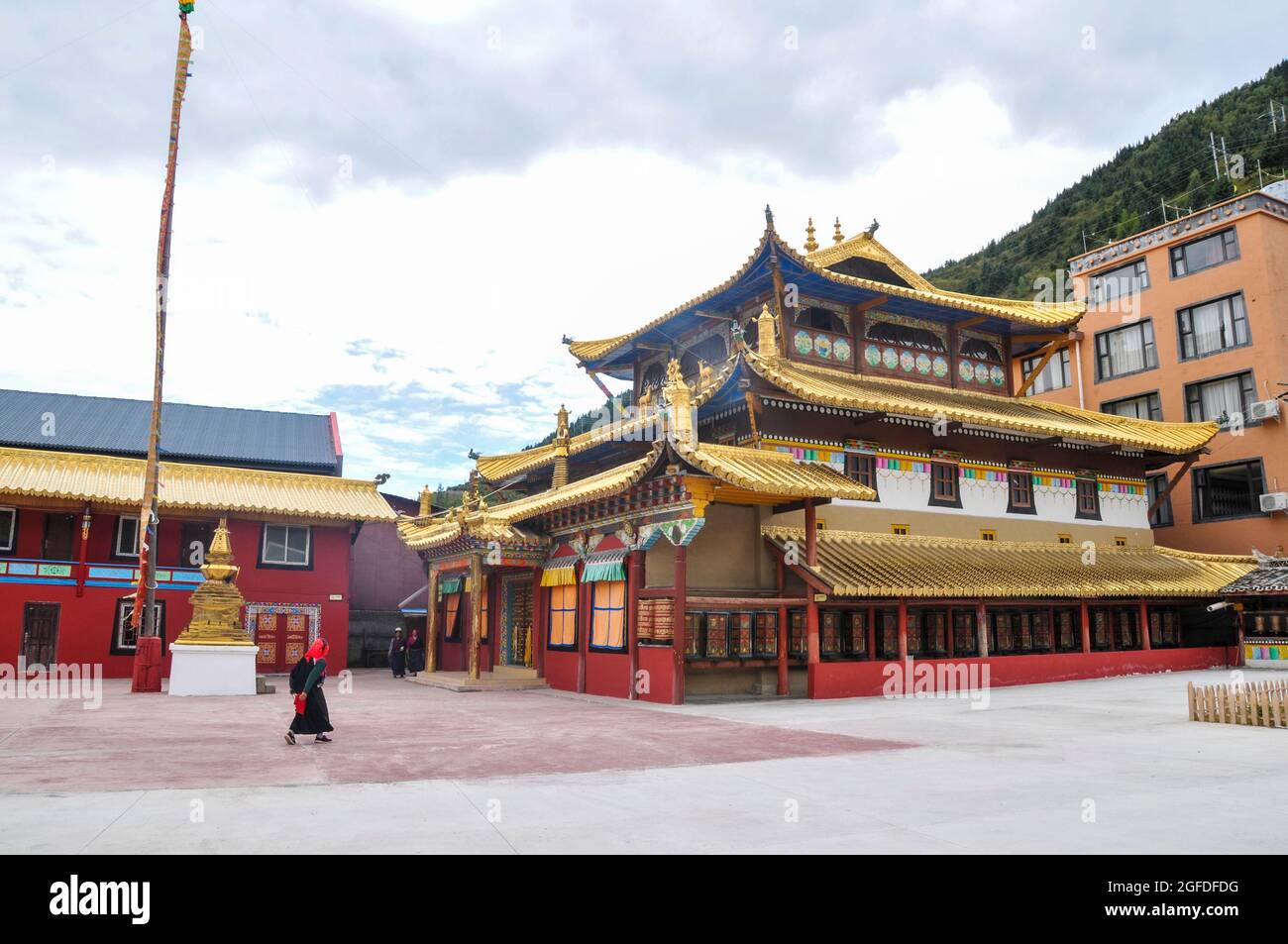 Songpan ancient town in Sichuan province China Stock Photo - Alamy