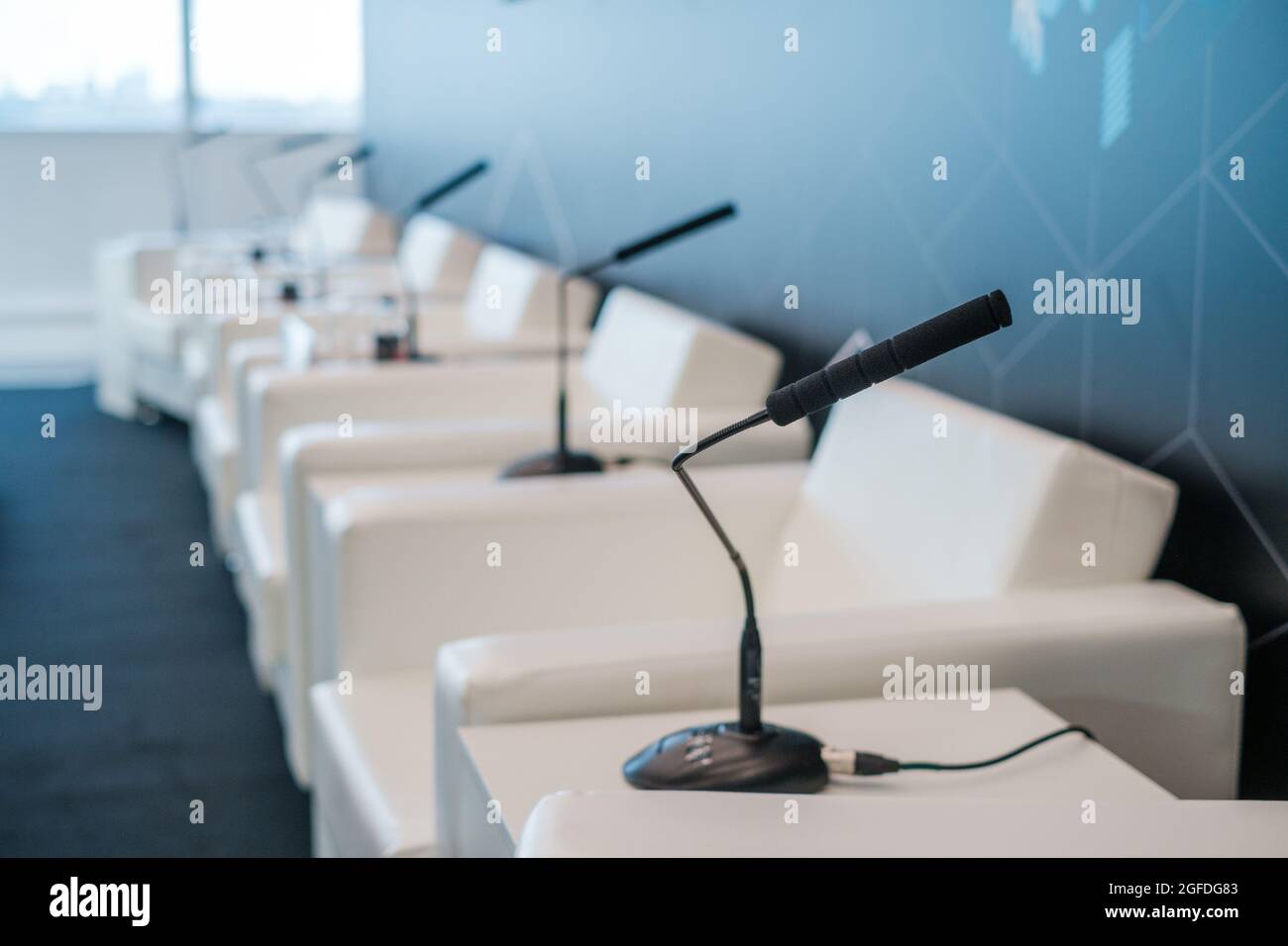 Microphones press executive hi-res stock photography and images - Alamy