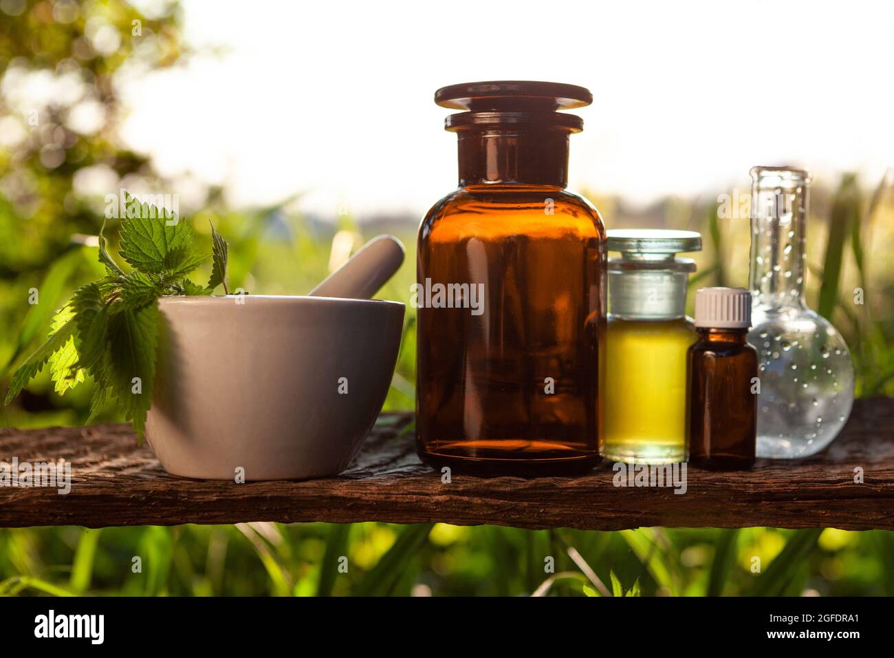 Composition of natural alternative medicine with essence and plants ...