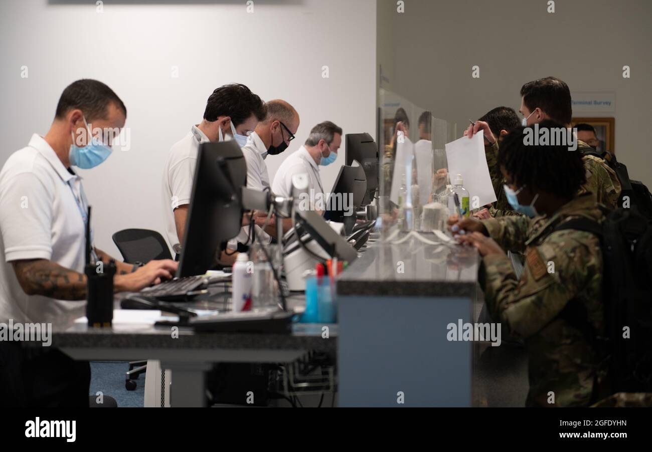 American military base in england hi-res stock photography and images ...