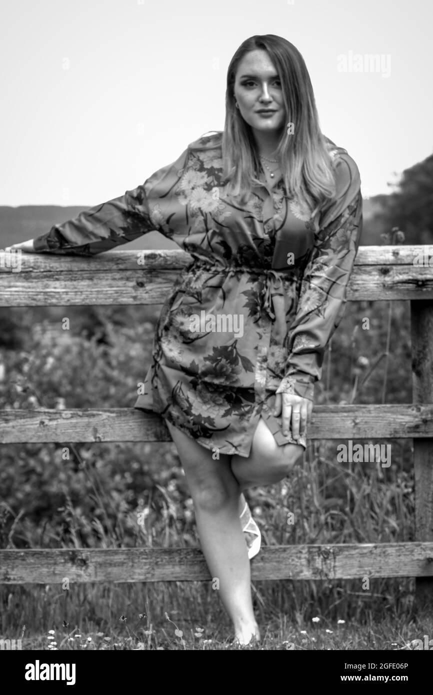 Mick Roach Photographer, Therapy Through A Lense, Hangman Entertainment ...