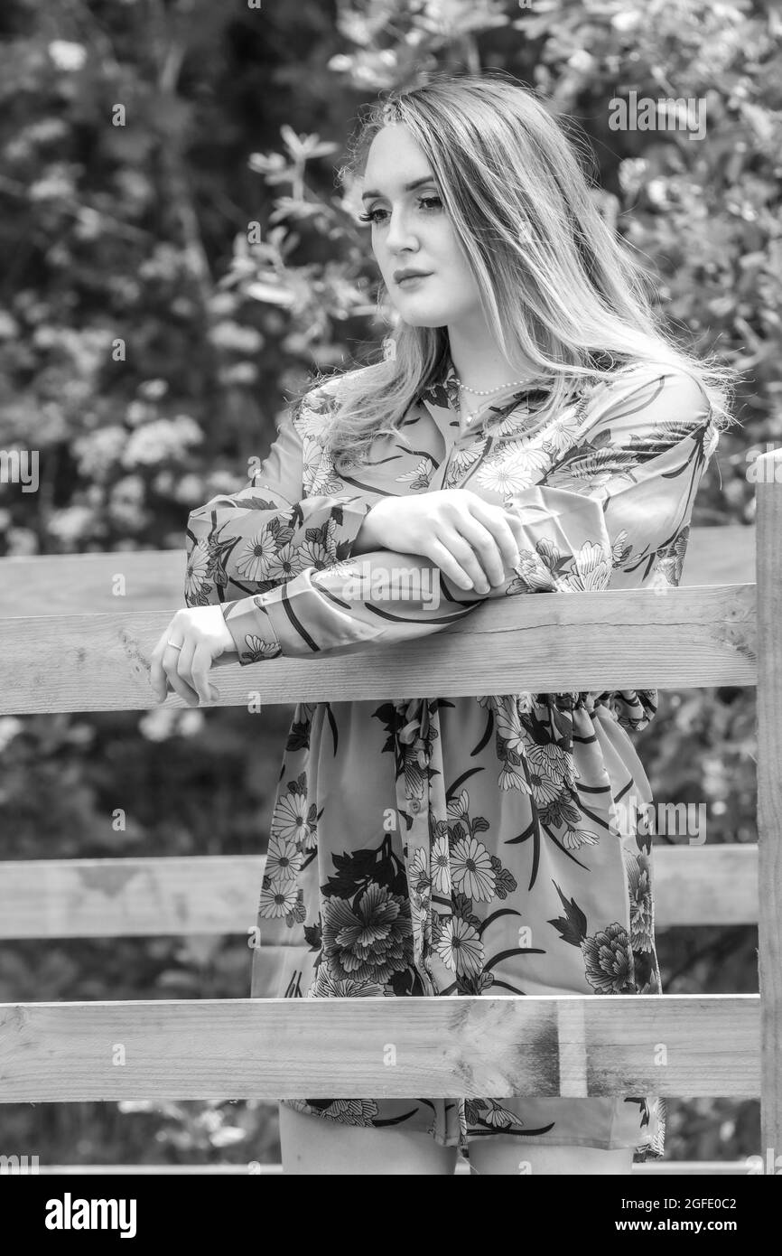 Mick Roach Photographer, Therapy Through A Lense, Hangman Entertainment ...