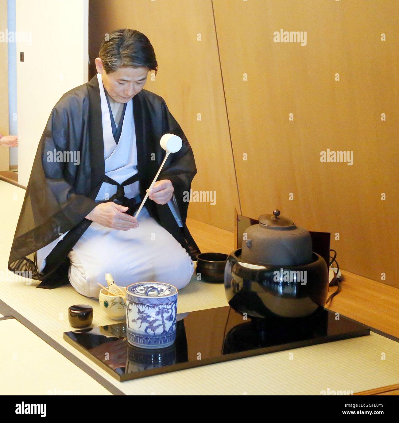 25 August 2021, Berlin: Nara Sokyu, tea master, takes part in the ...