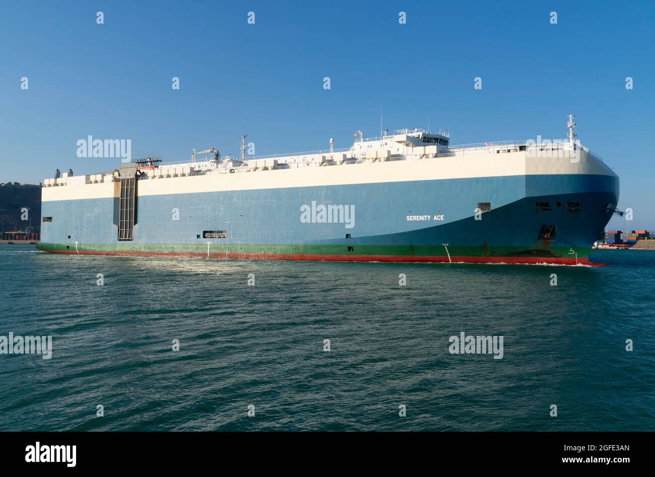 Ray car carriers hi-res stock photography and images - Alamy