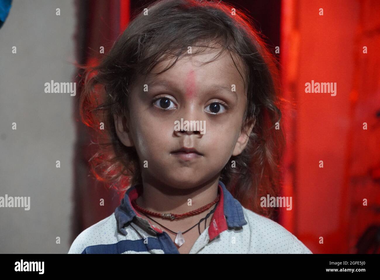 Cute poor girl indian hi-res stock photography and images - Alamy