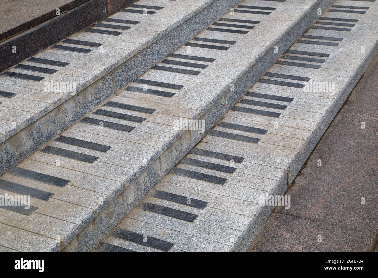 Piano key stairs hi-res stock photography and images - Alamy