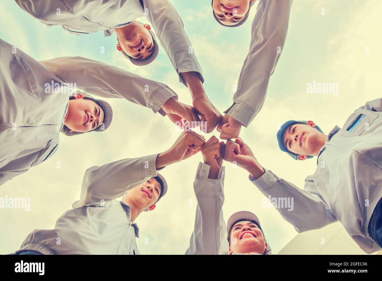 Teamwork union hi-res stock photography and images - Alamy