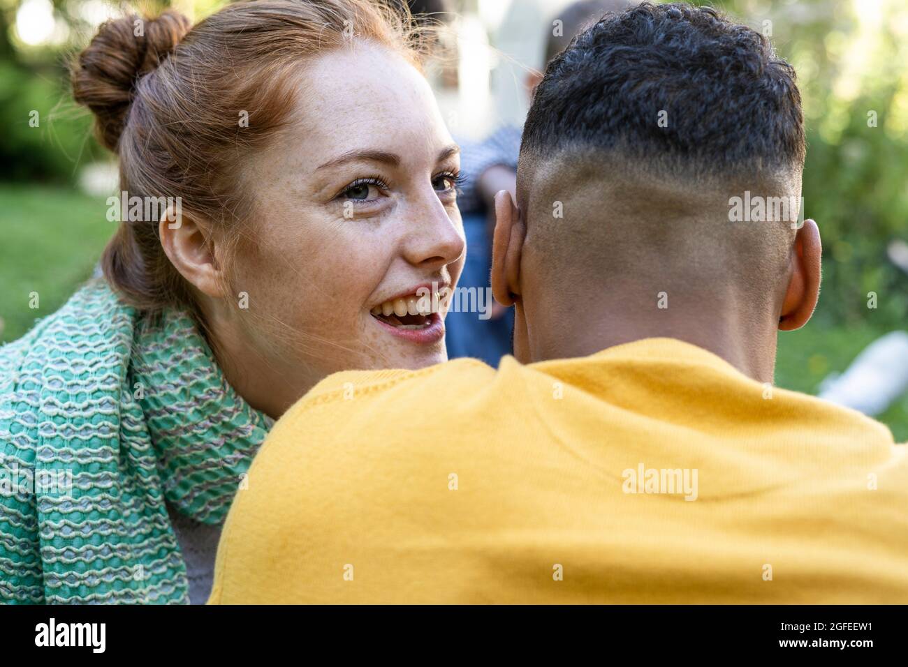 Having fun smiling smile smiles hi-res stock photography and images - Alamy