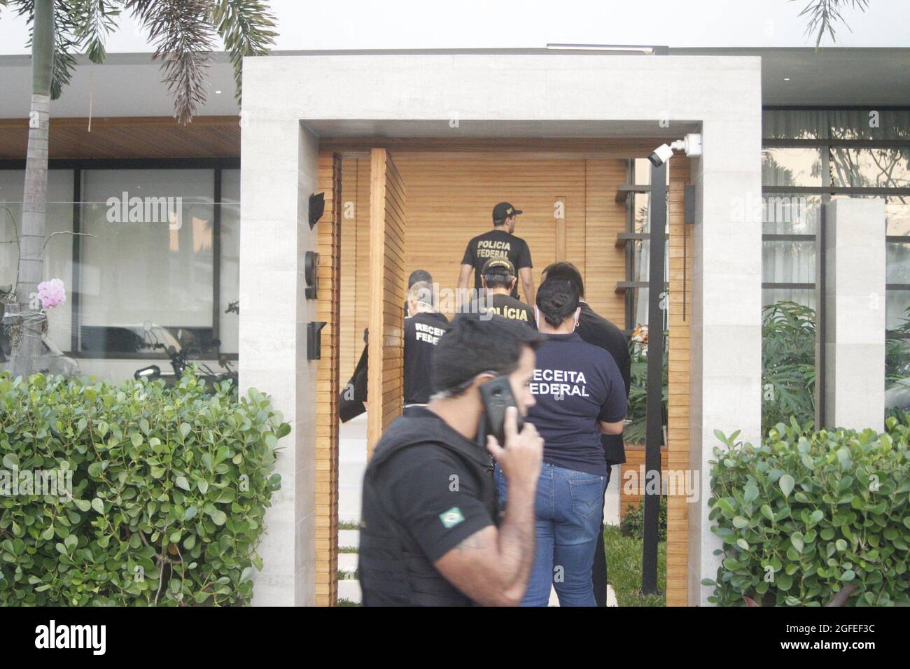 Operationalization hi-res stock photography and images - Alamy