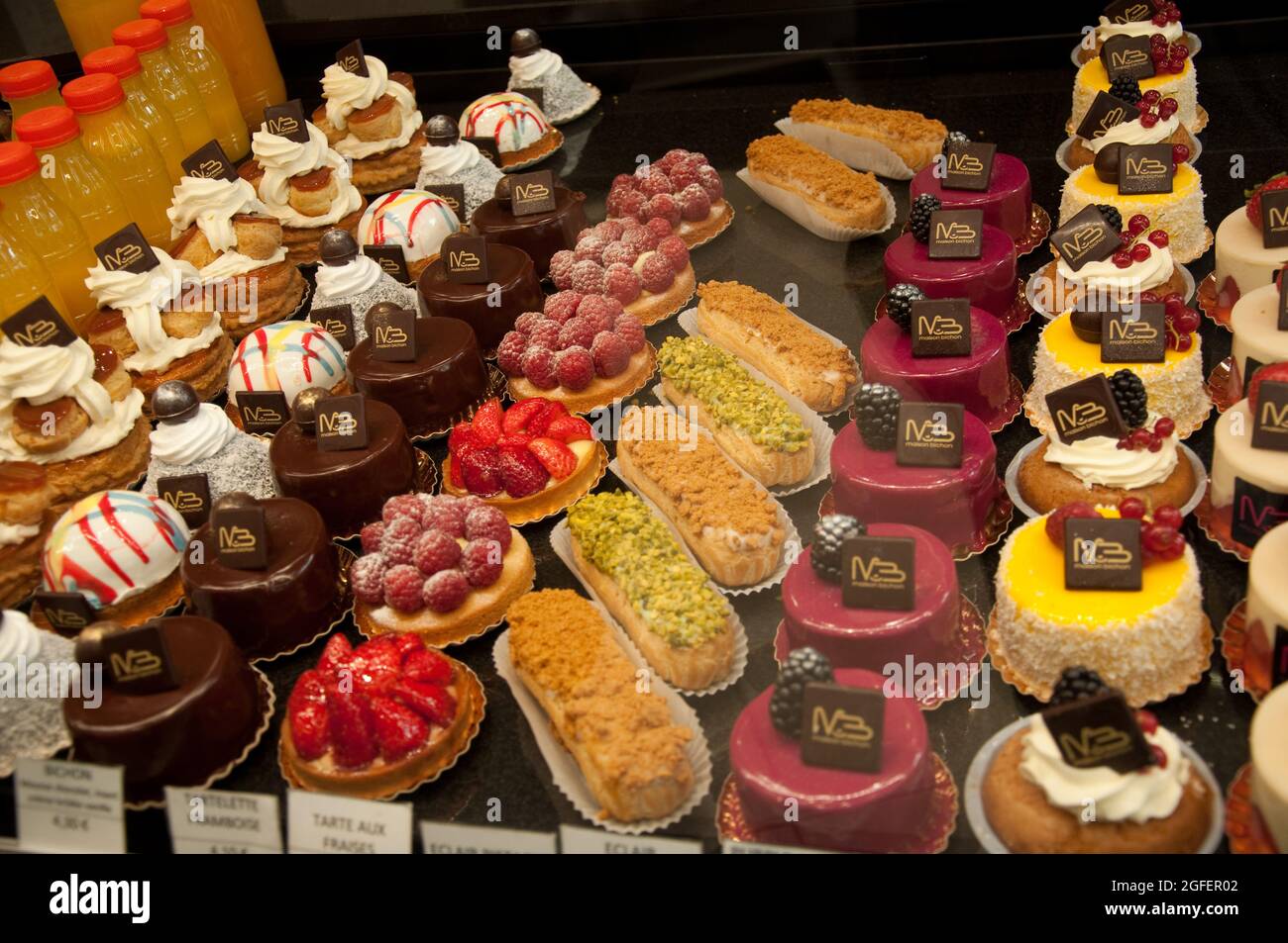 Beautiful French Cakes, Paris, France Stock Photo - Alamy