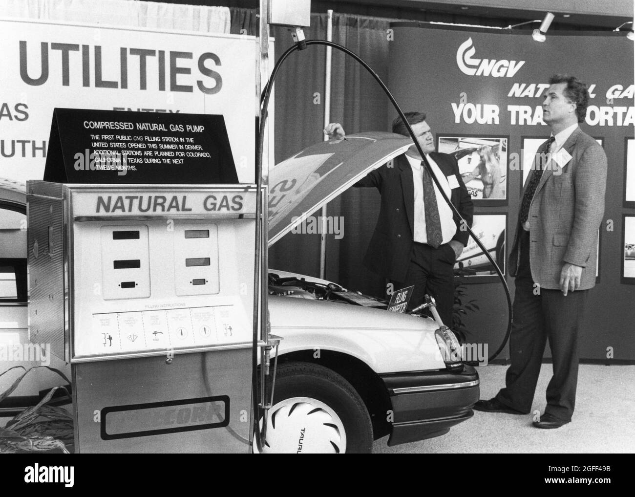 Cng refueling hi-res stock photography and images - Alamy
