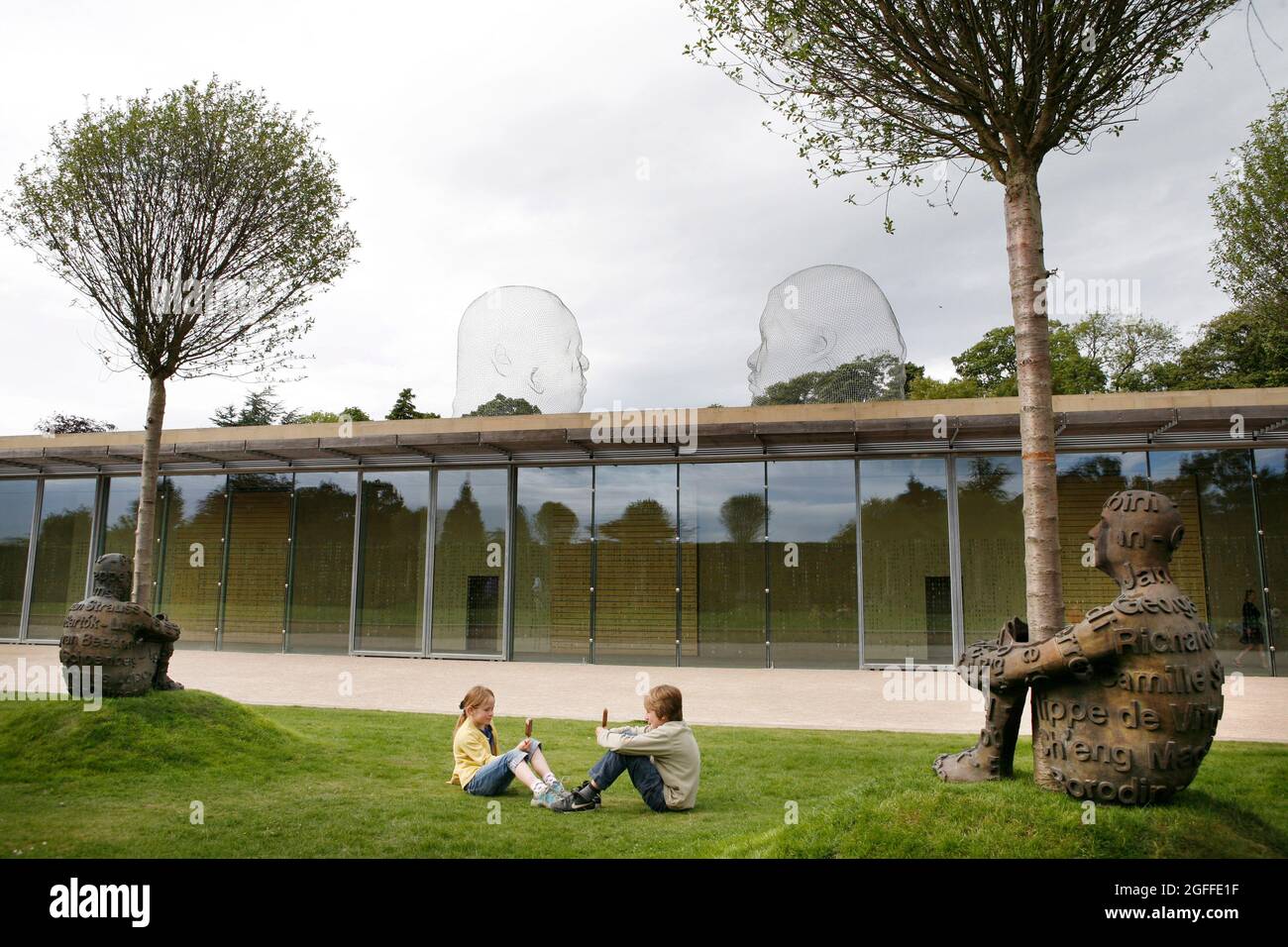 Yorkshire Sculpture Park Stock Photo - Alamy