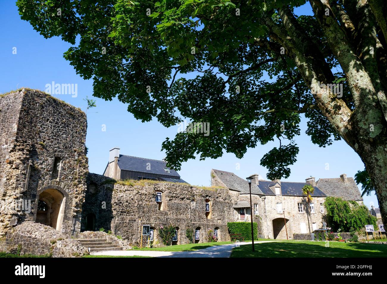 Bricquebec, Manche department, Cotentin, Normandy Region, France Stock ...