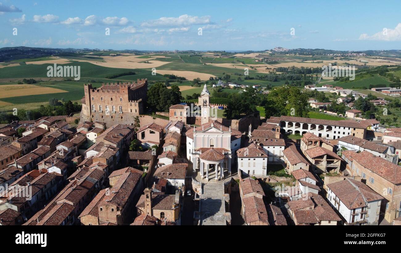 Montemagno, Piemonte Italia Stock Photo - Alamy