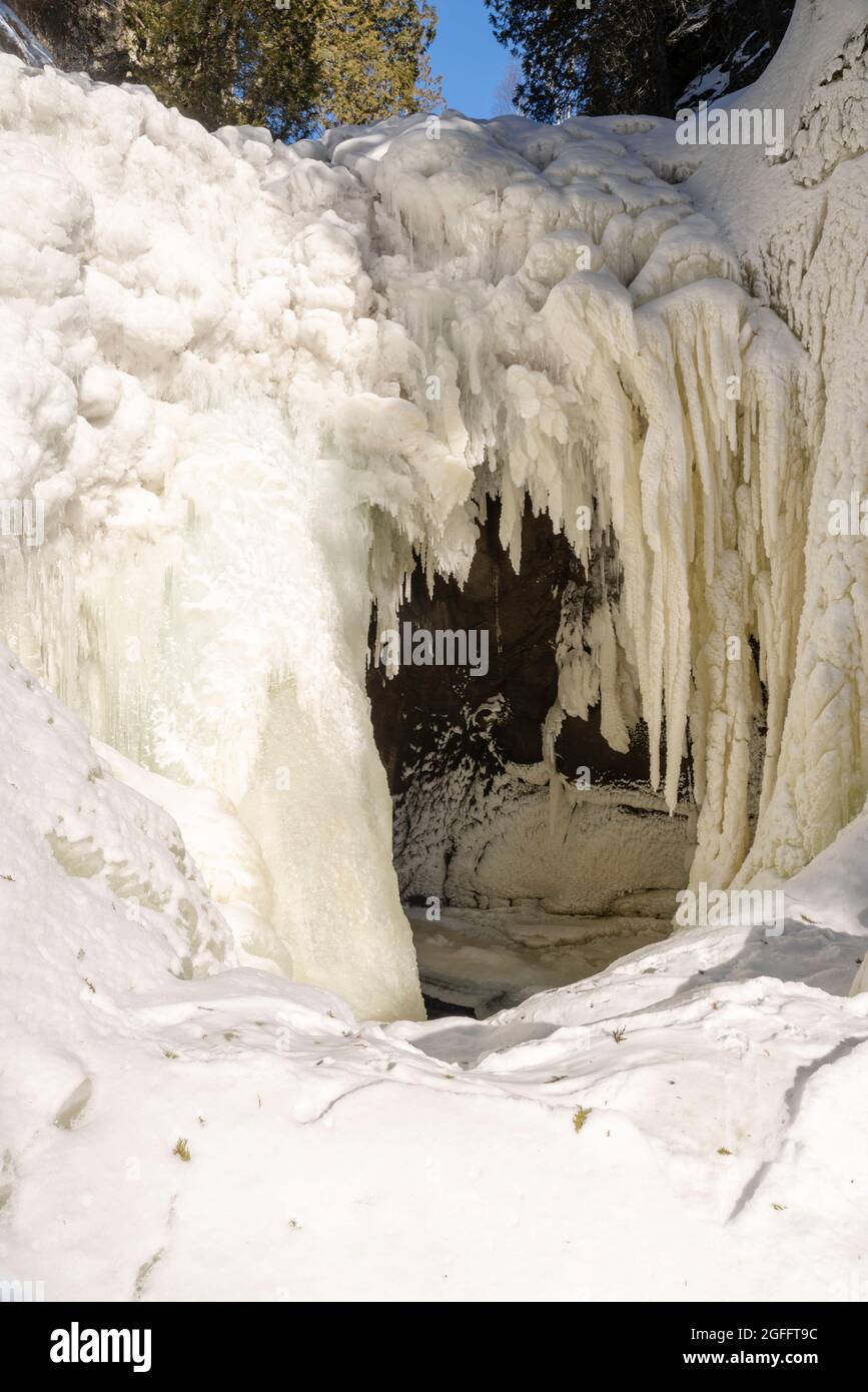 Frozen Cascade Falls on the Cascade River, on a cold winter day ...