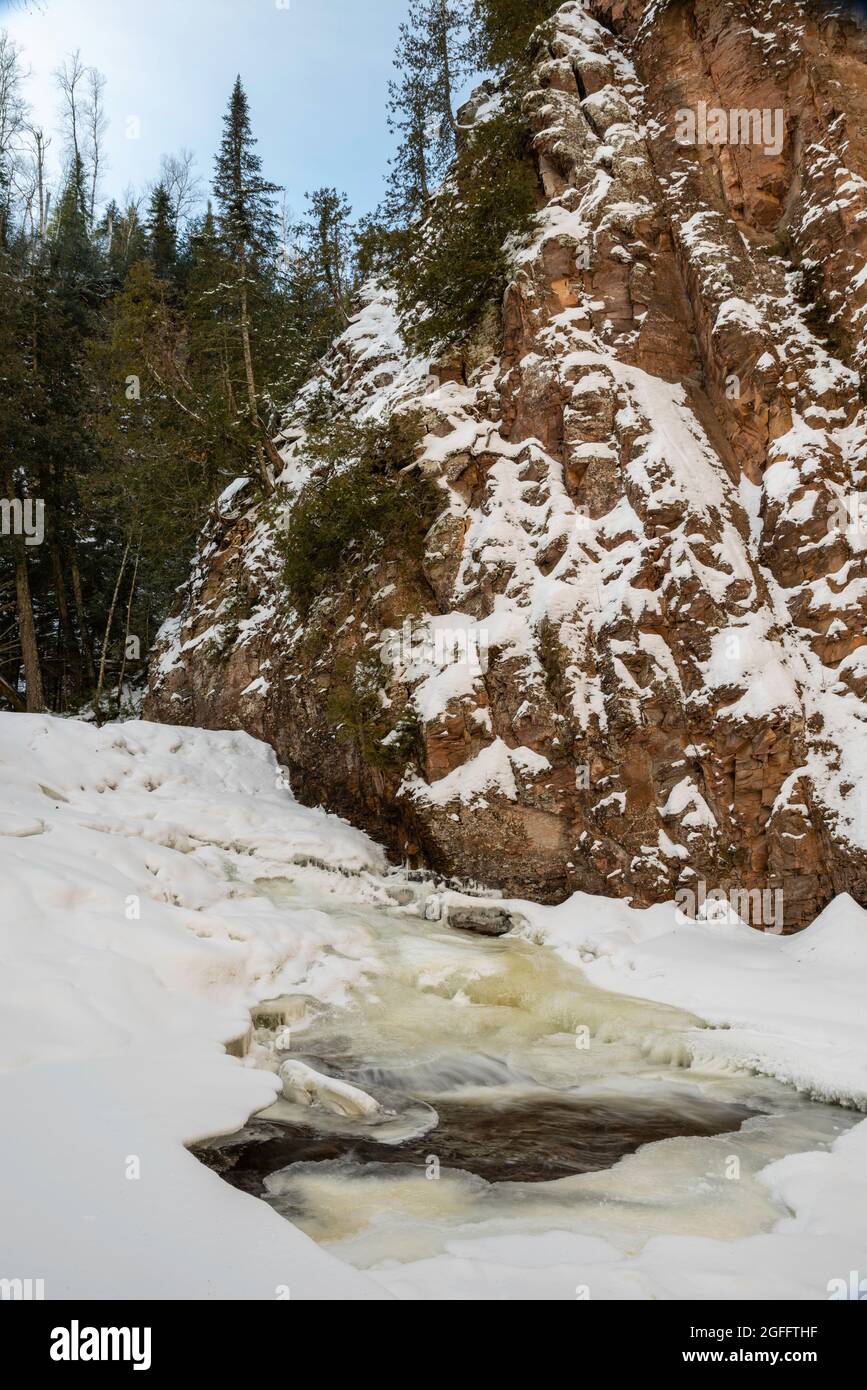 Image from the frozen Devil Track River on a cold January morning ...
