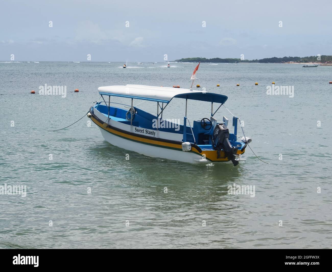 Bali indonesia local transportation hi-res stock photography and images ...