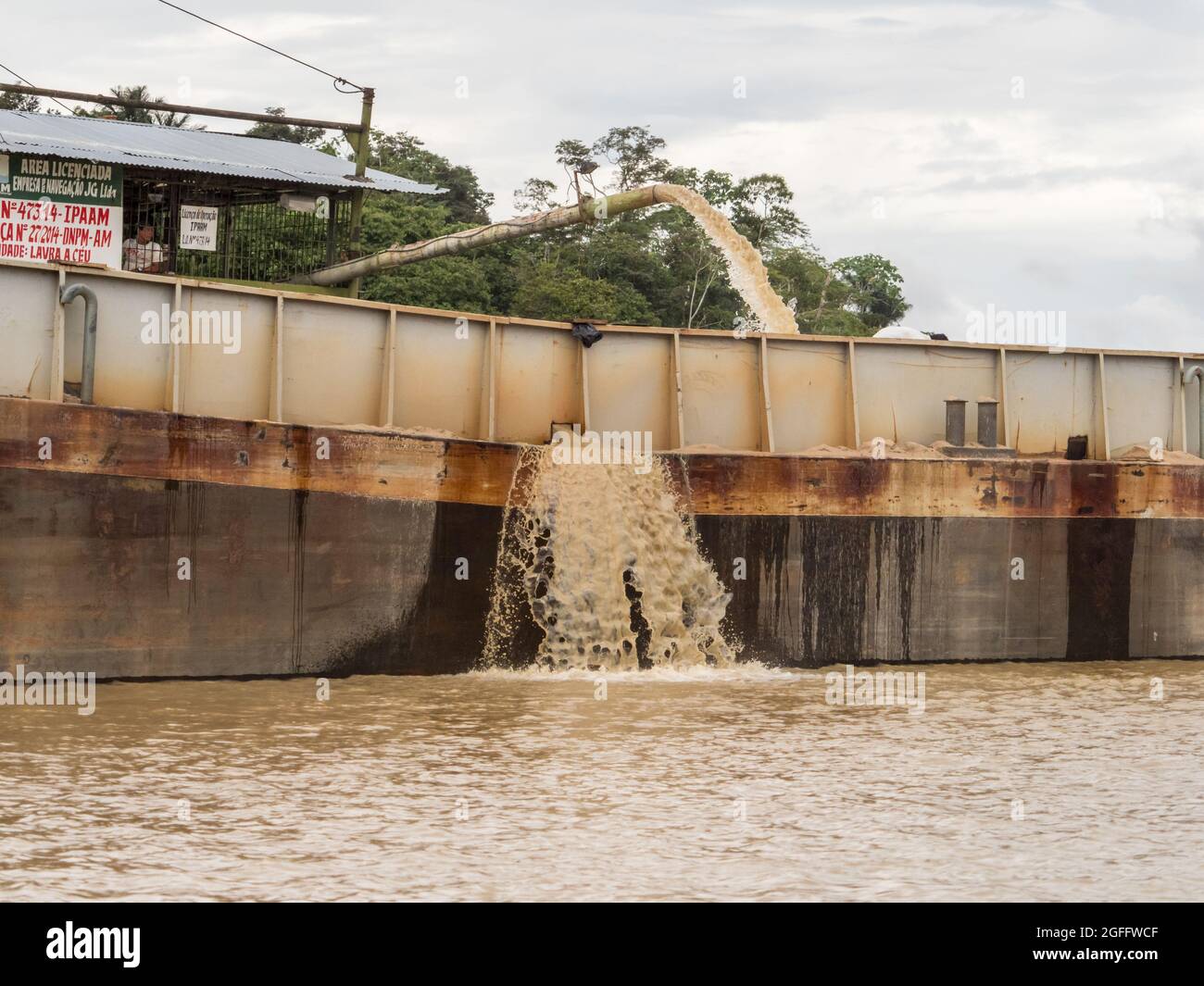 Dredging device hi-res stock photography and images - Alamy