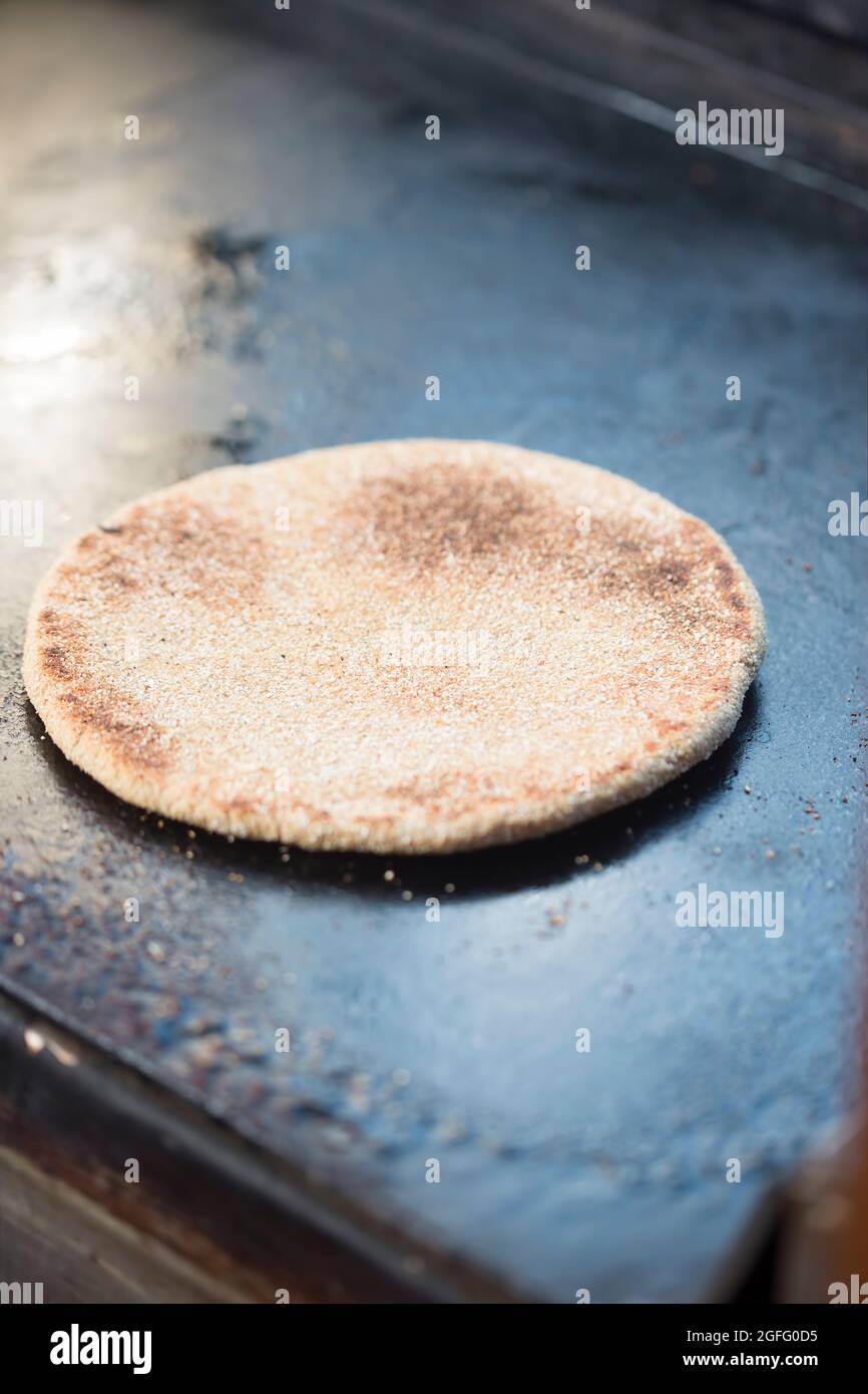 Whole wheat flatbread hi-res stock photography and images - Alamy