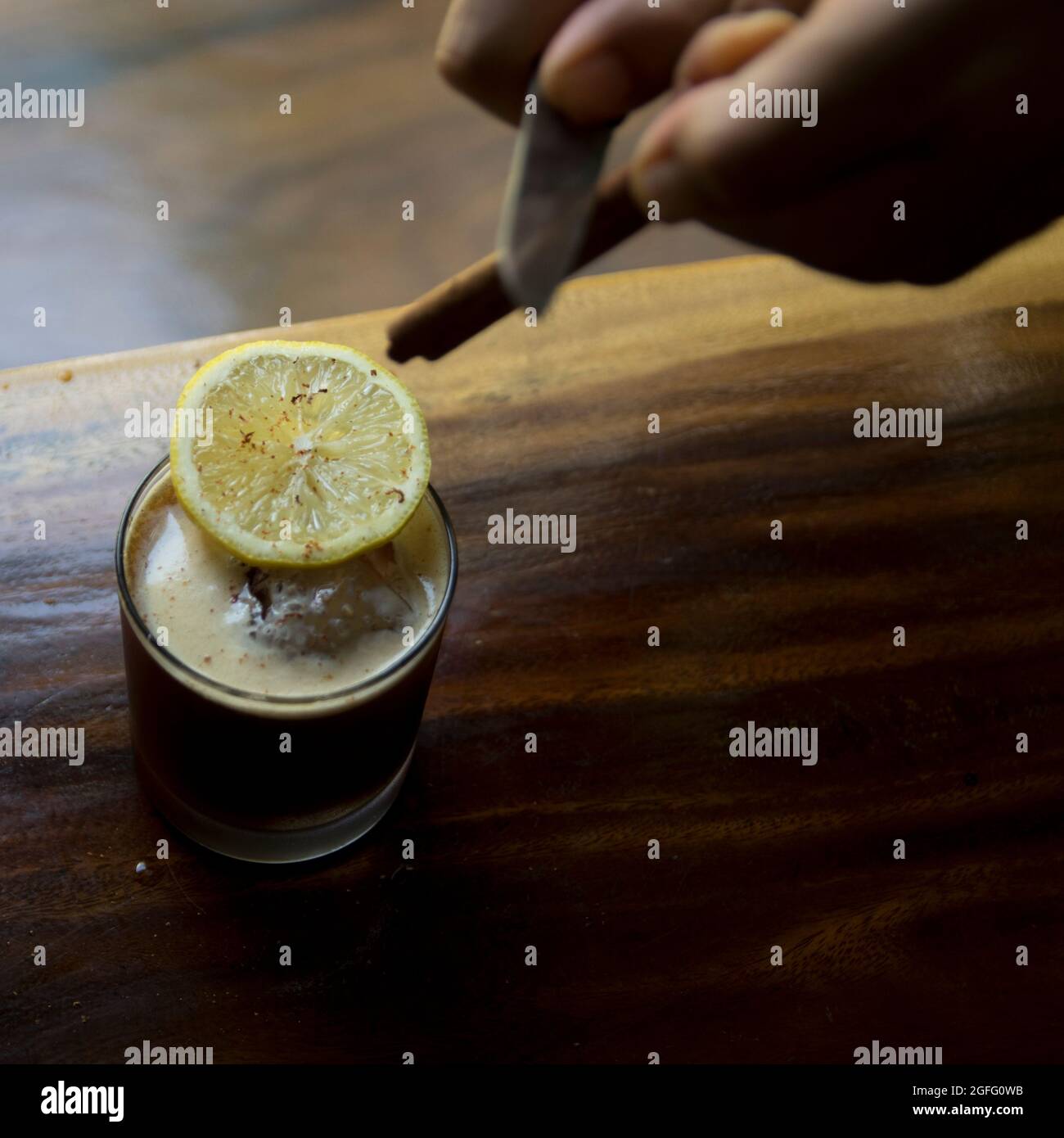 Vintage lemon press hi-res stock photography and images - Alamy