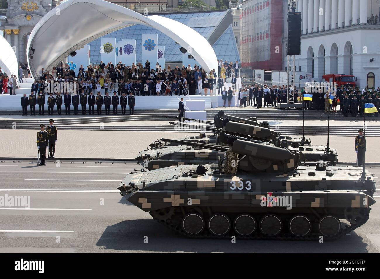 Non Exclusive: KYIV, UKRAINE - AUGUST 24, 2021 - Servicemen of the ...