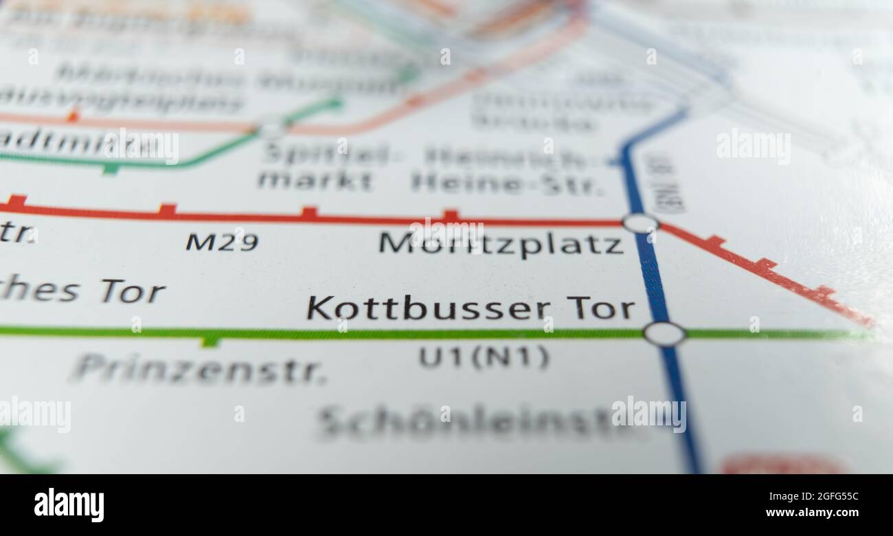 Berlin underground map hi-res stock photography and images - Alamy
