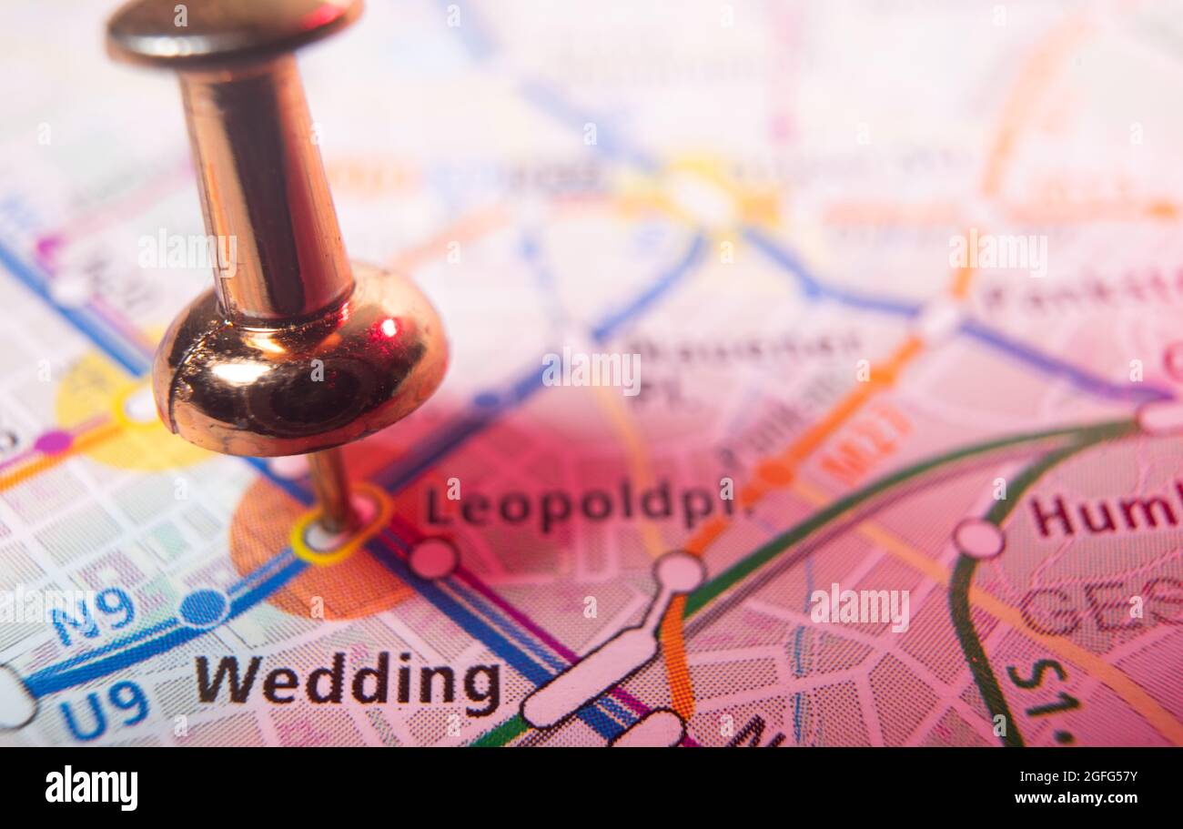 Berlin underground map hi-res stock photography and images - Alamy