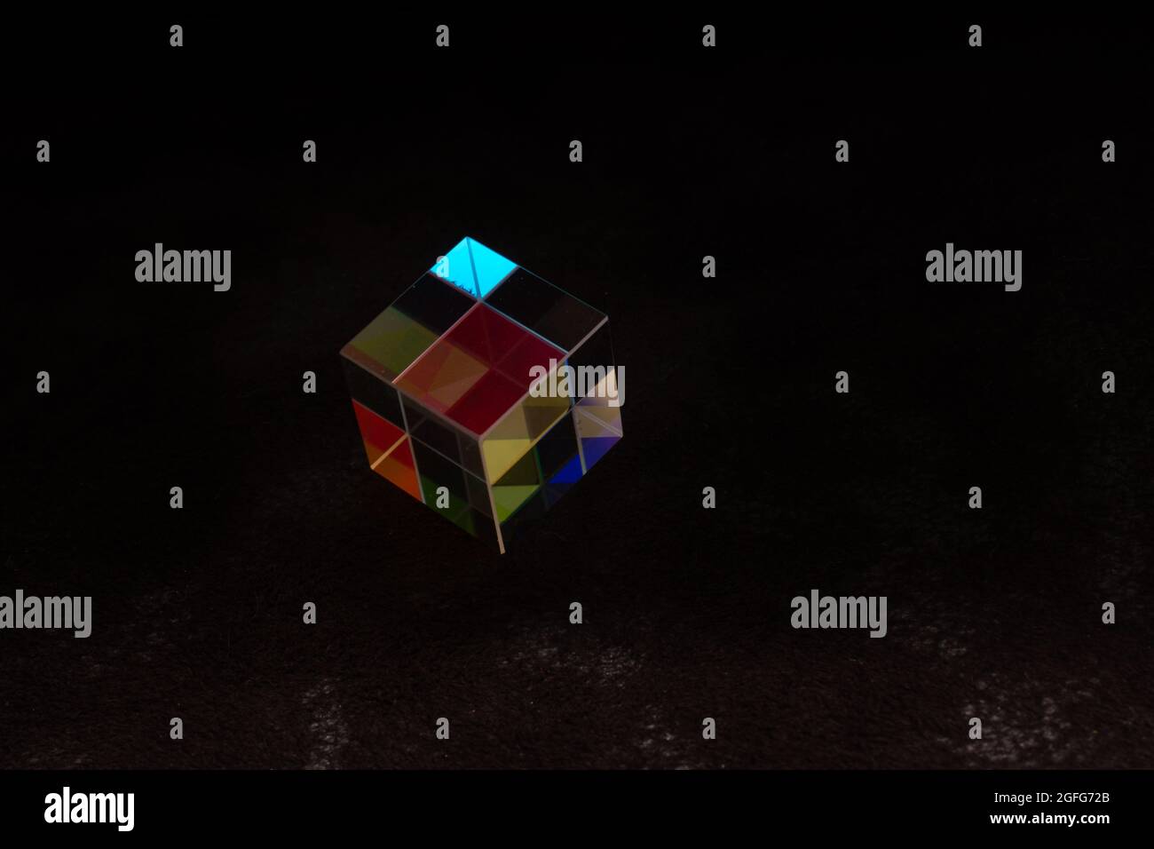Optical glass cube Light dispersion,spectrum. Physics optics ray refractions Stock Photo - Alamy