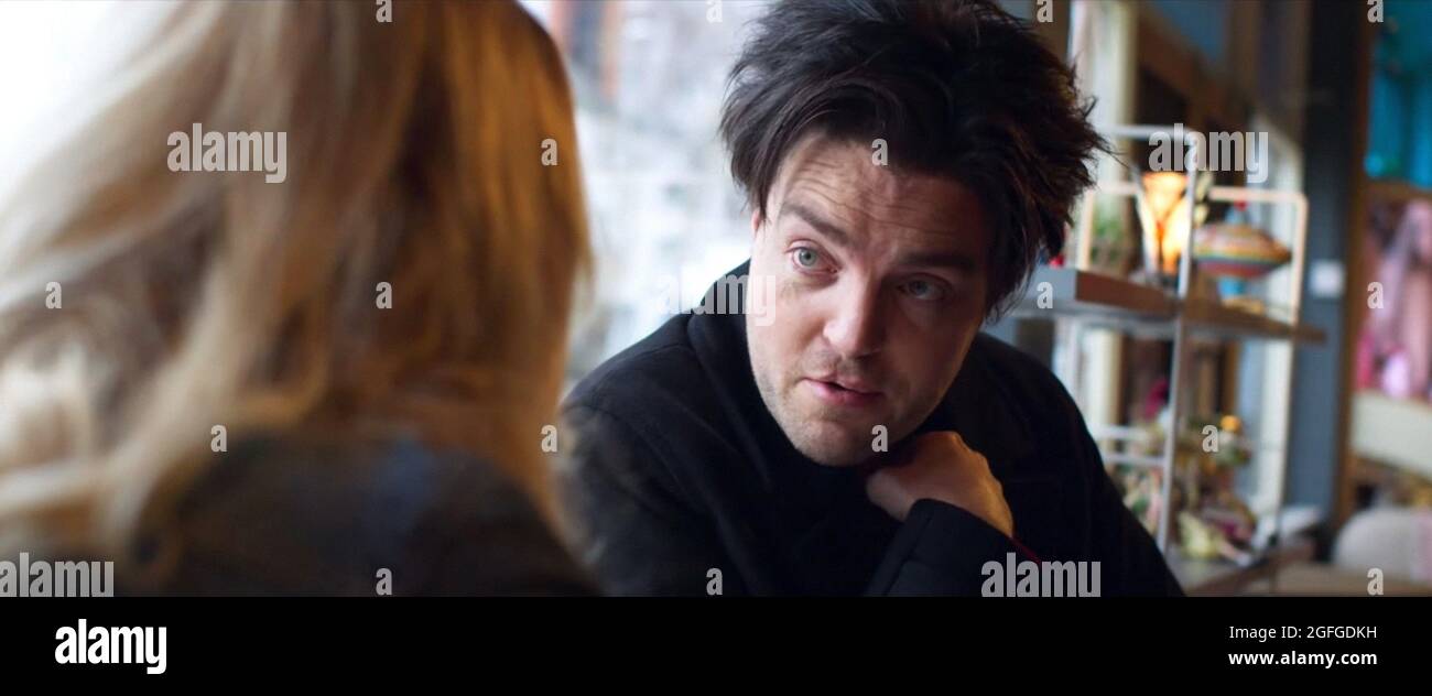 THE SHOW, from left: Siobhan Hewlett, Tom Burke, 2020. © Shout! Factory ...