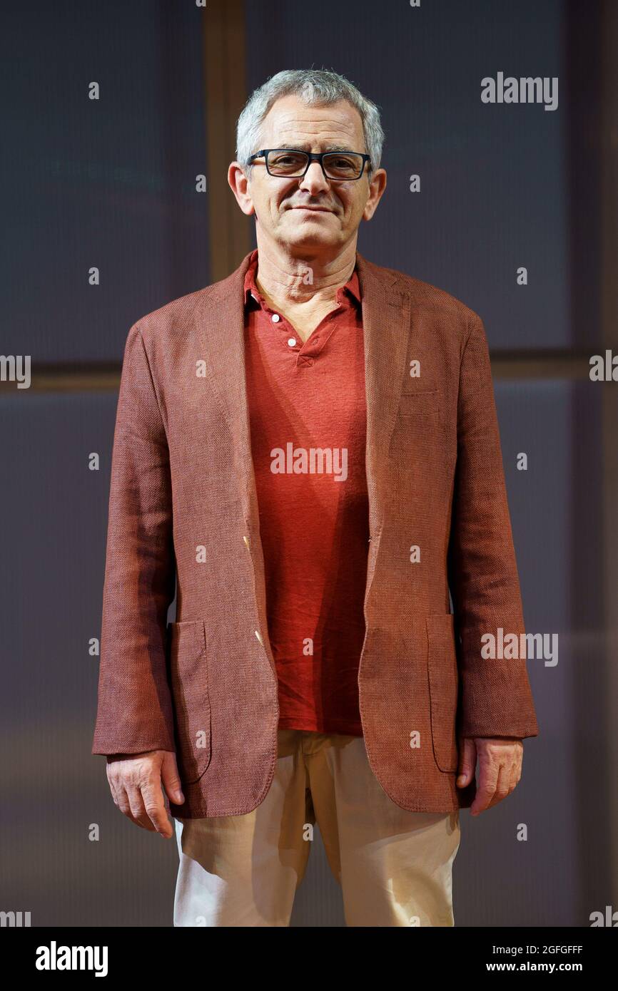 Actor Iñaki Miramón poses during the portrait session in Madrid. (Photo ...