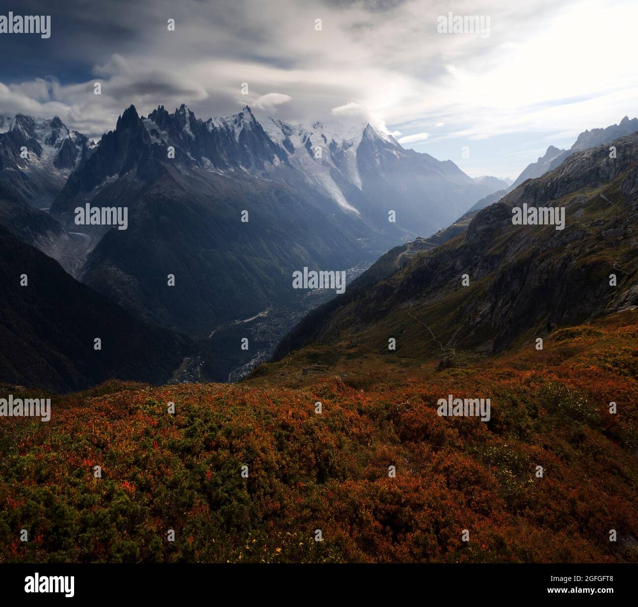 Dramatic Mountain Peaks in an Autumn Chamonix, France Stock Photo - Alamy